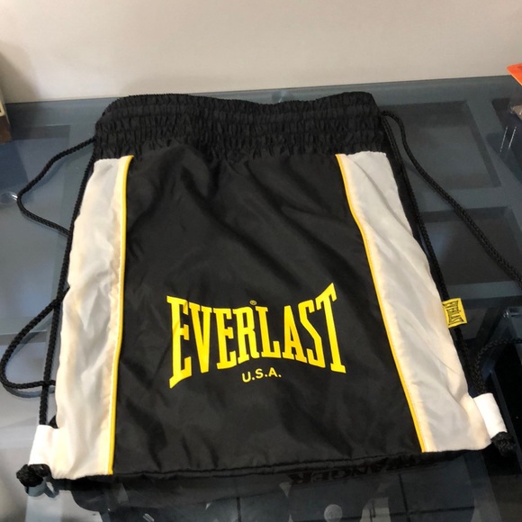 Everlast | Bags | Nwt Everlast Drawstring Sack Pack Boxing Trunk Style ...